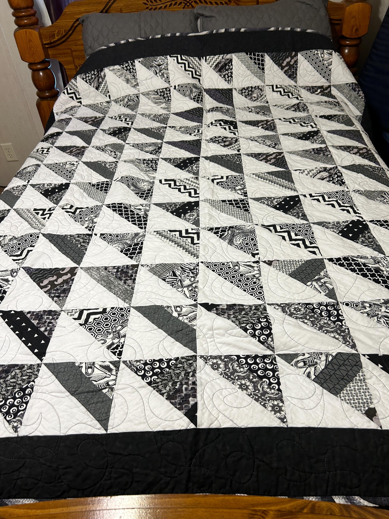 Black and White Half Square Triangle Quilt - Etsy