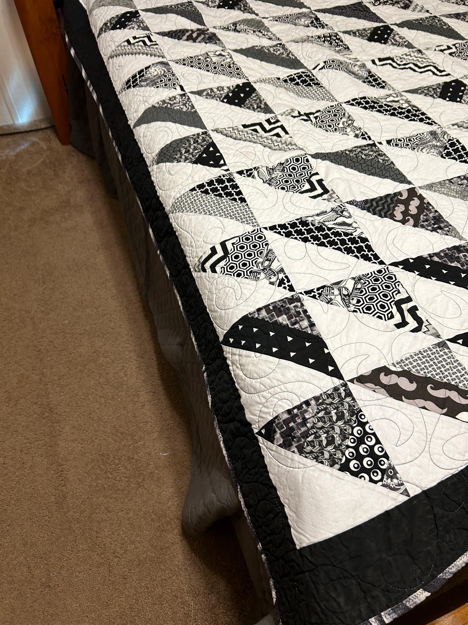Black and White Half Square Triangle Quilt - Etsy