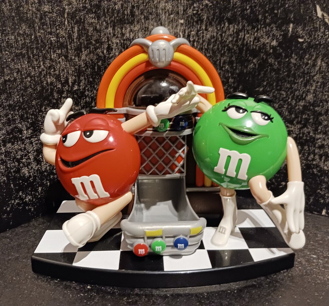 M&M Jukebox Candy Dispenser - Etsy