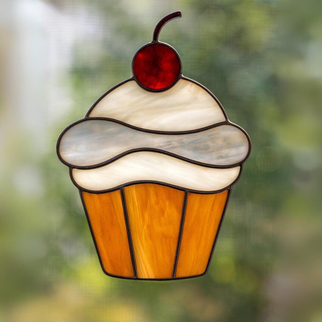 Cupcake Stained Glass Pattern for Beginners, Cute Cupcake Sun Catcher ...
