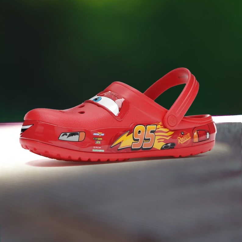 Lightning Mcqueen Classic Clog by Crocs Fashionable Kids' Slip-on Shoe ...