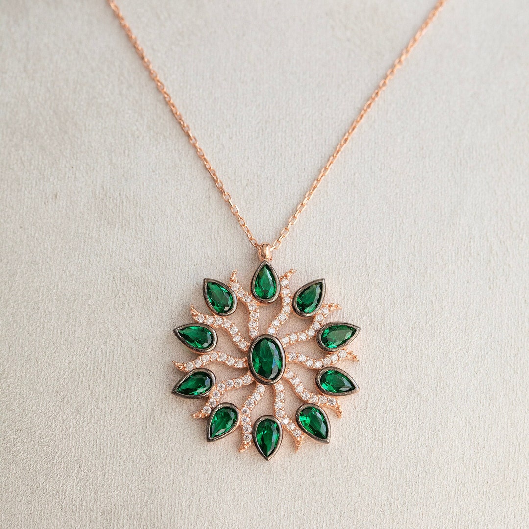 Silver Emerald Flower Necklace for Women, Emerald Green Sun Pendant ...