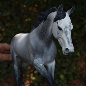Custom 'peptoboonsmal' Cantering / Loping Custom Breyer Model to Match ...