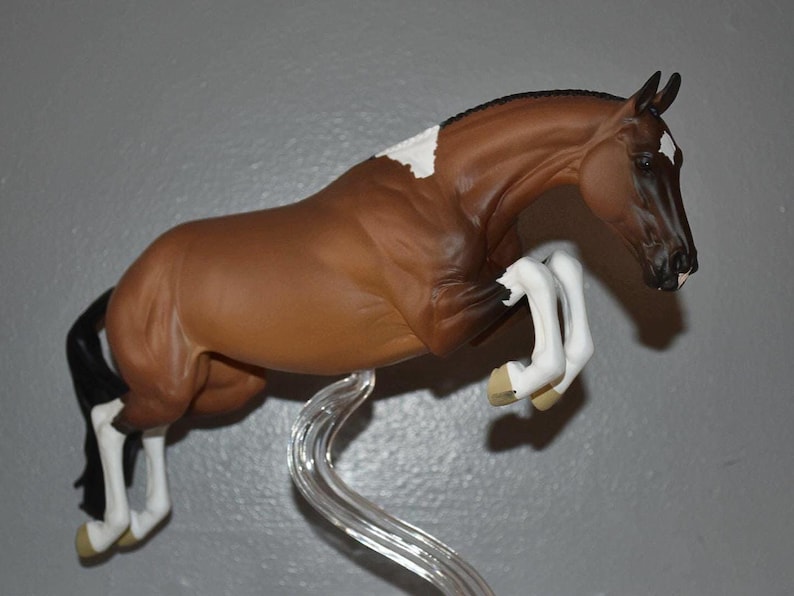 YOUR Horse on the Jumping Breyer Traditional 1:9 Model 'voyuer ...