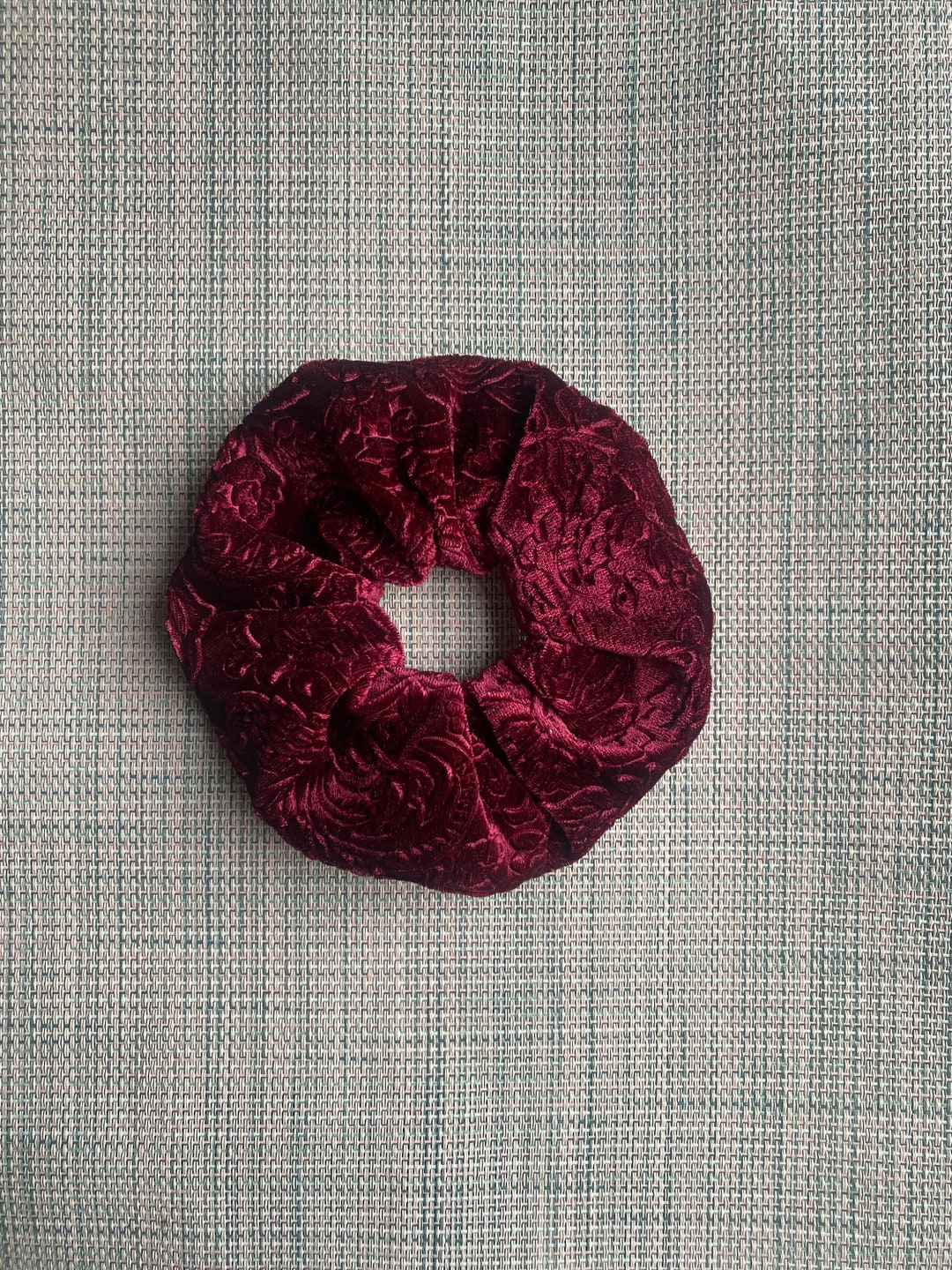 Red Velvet Embossed Scrunchie Vintage Style, Cute Scrunchy, Hair ...