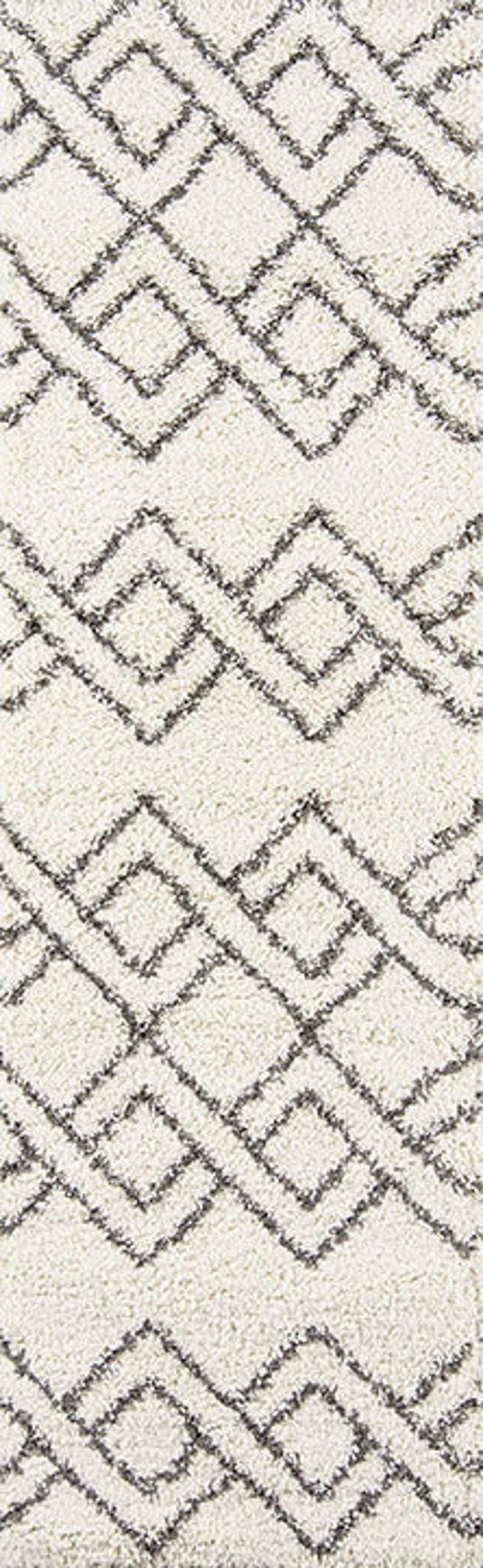 Modern Moroccan Berber Soft Shaggy White Black Rug. Lounge, Bedroom ...