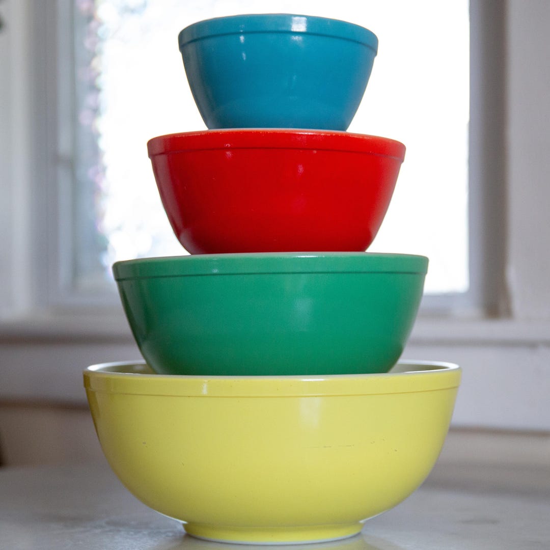 Pyrex 1940s Primary Color Bowls, Set of 4 Nesting Mixing Bowls ...