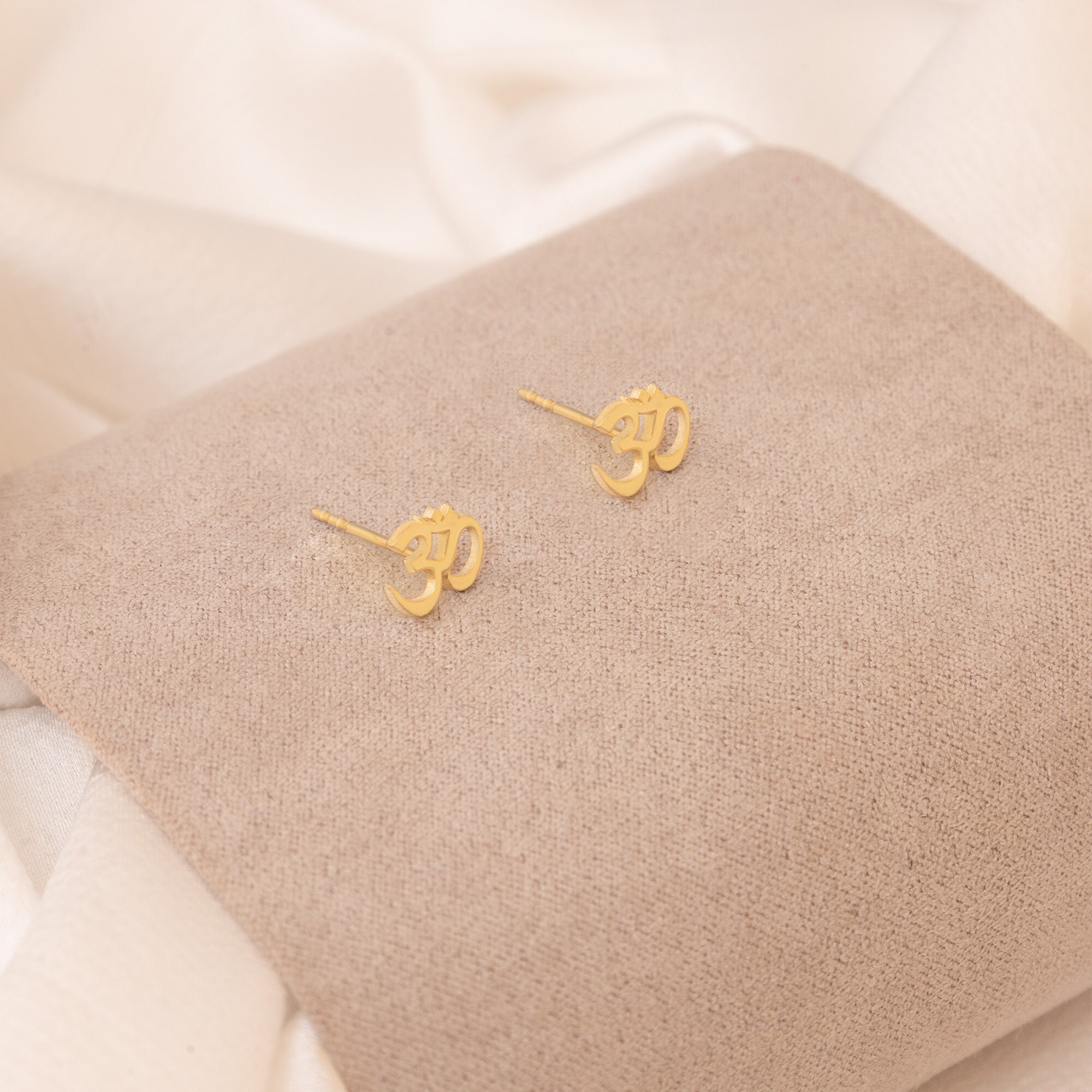 14K Dangle Om Earring - Stud Aum Earring - Om Sanskrit Symbol - Yoga ...