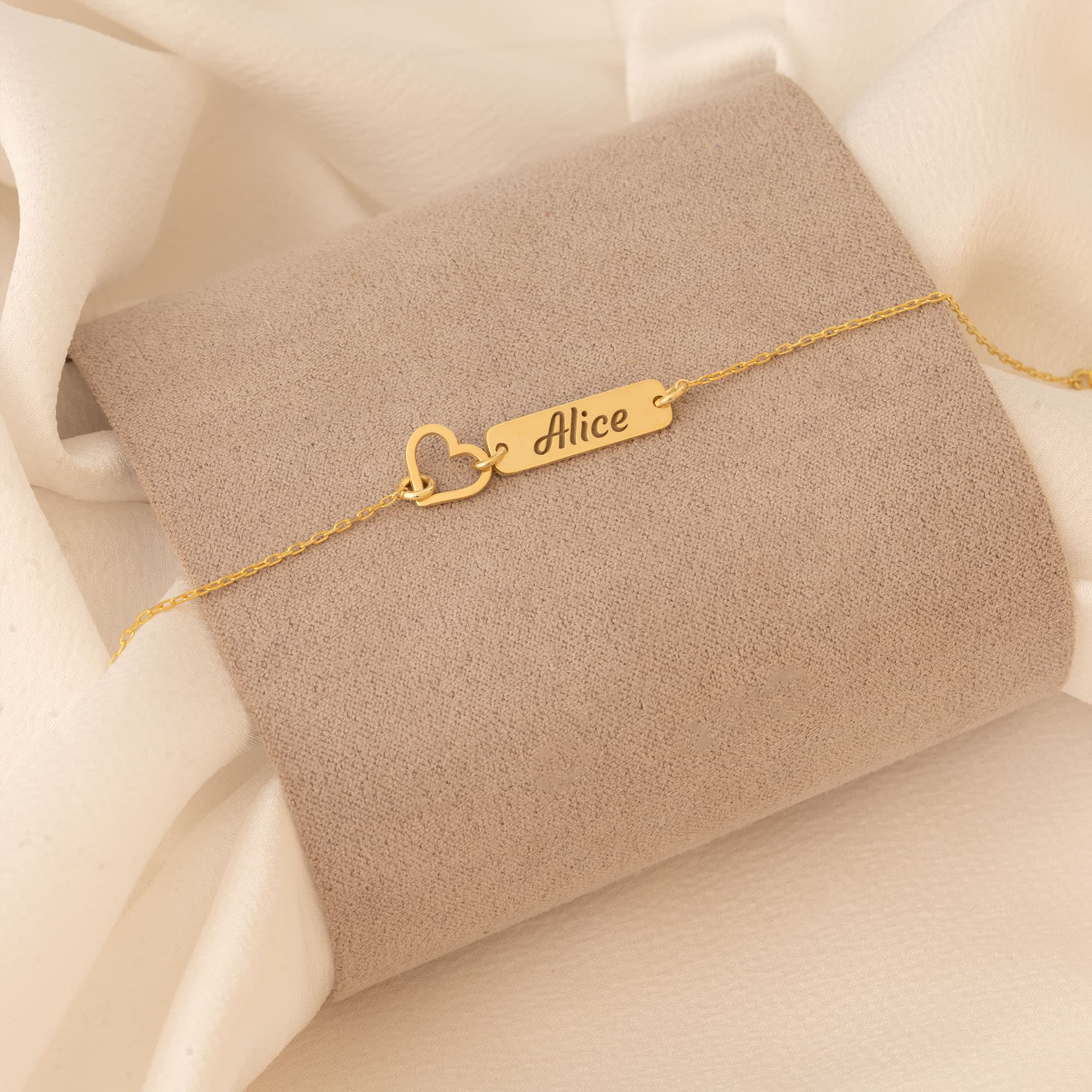 14K Solid Gold Personalized Name Bar Bracelet With Heart - Gold Name ...