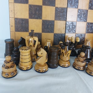 Beautiful Chess Set, Vintage Wooden Chess Set, Retro Chess Set, Gift ...