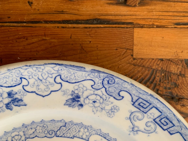 Vintage Oriental Design Flow Blue Plate in Great Condition - Etsy