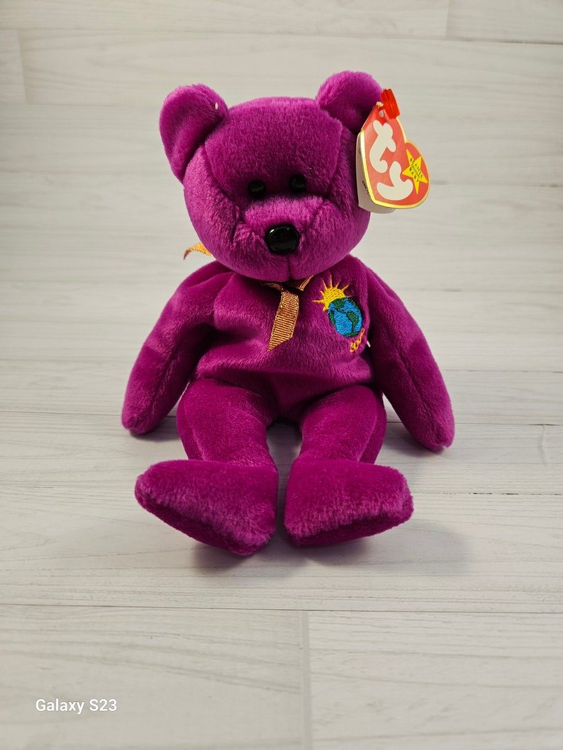 Retired Vintage TY Beanie Baby, Ty Beanie Babies, Signature Bear 1999 ...