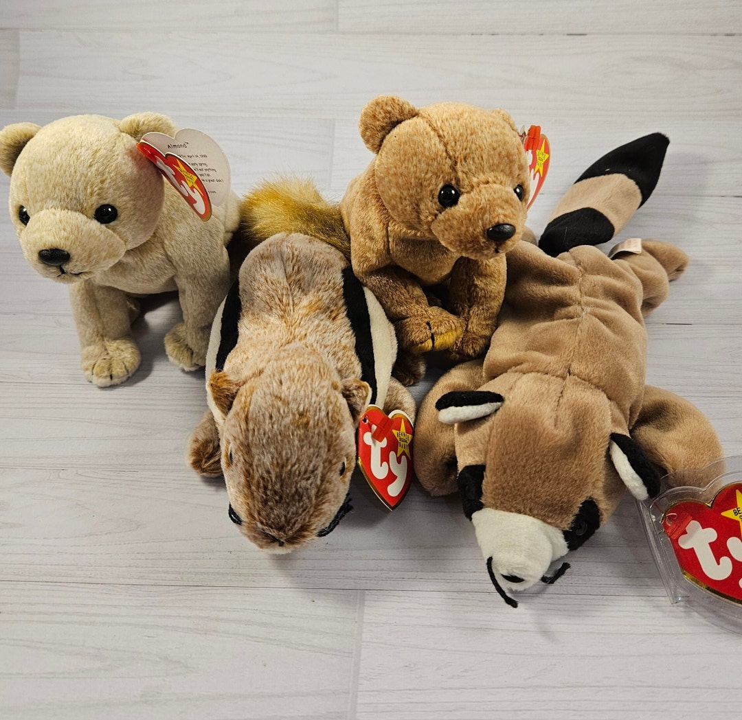 Retired Vintage TY Beanie Babies, Almond 1999, Pecan 1999, Chipper 1999 ...