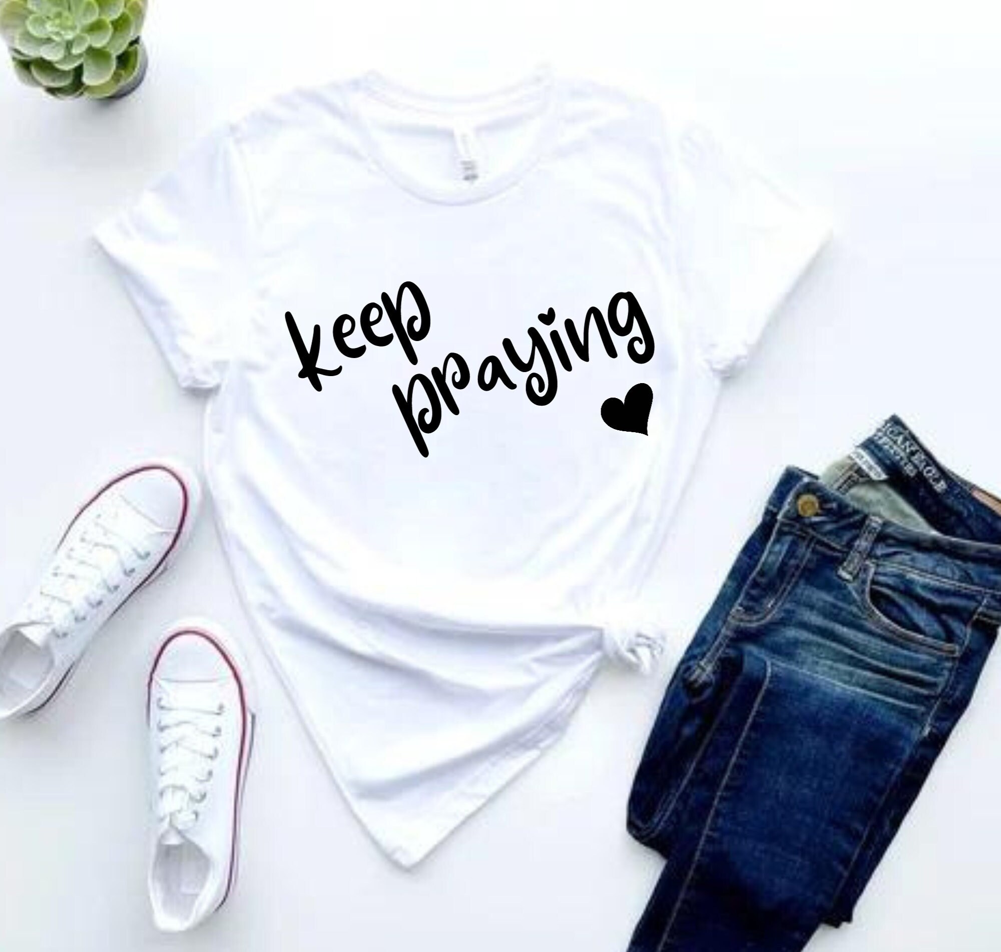 KEEP PRAYING Svg, Quotes Svg, Cricut Svg, Inspire Svg, Inspirational ...