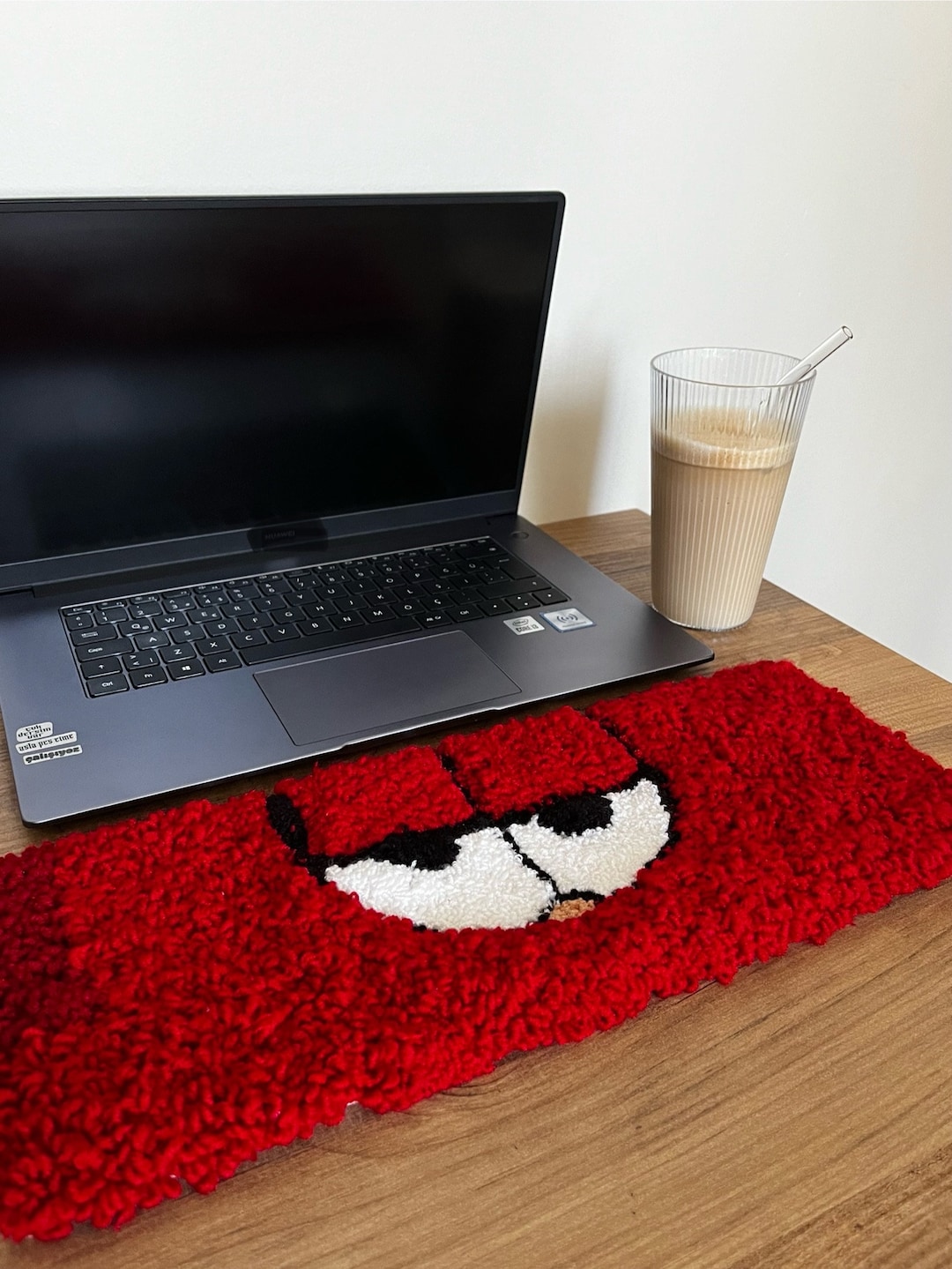 Keyboard Shaped Tassel Rug | Red Wrist Rest |acrylic Rug for Typing and ...