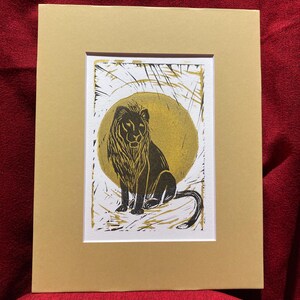 Lion Block Print, With Gold Sun Background. 4x6" Image. Handmade Crafts ...