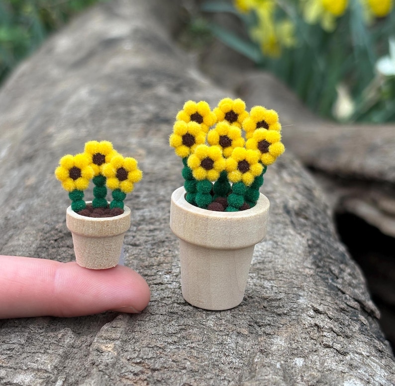 2" & 1.25" Miniature Sunflower Flower Bouquet - Etsy