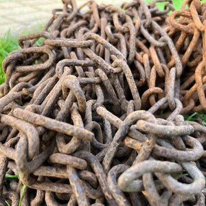 Rusty Iron Chain, Decorative Rustic Chain, Home Decor, Farmhouse Barn ...