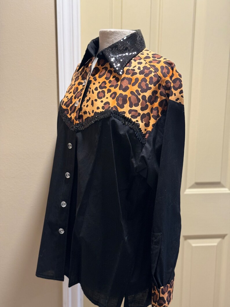 Country and Western Style Shirt With Leopard Print Yoke and Black ...