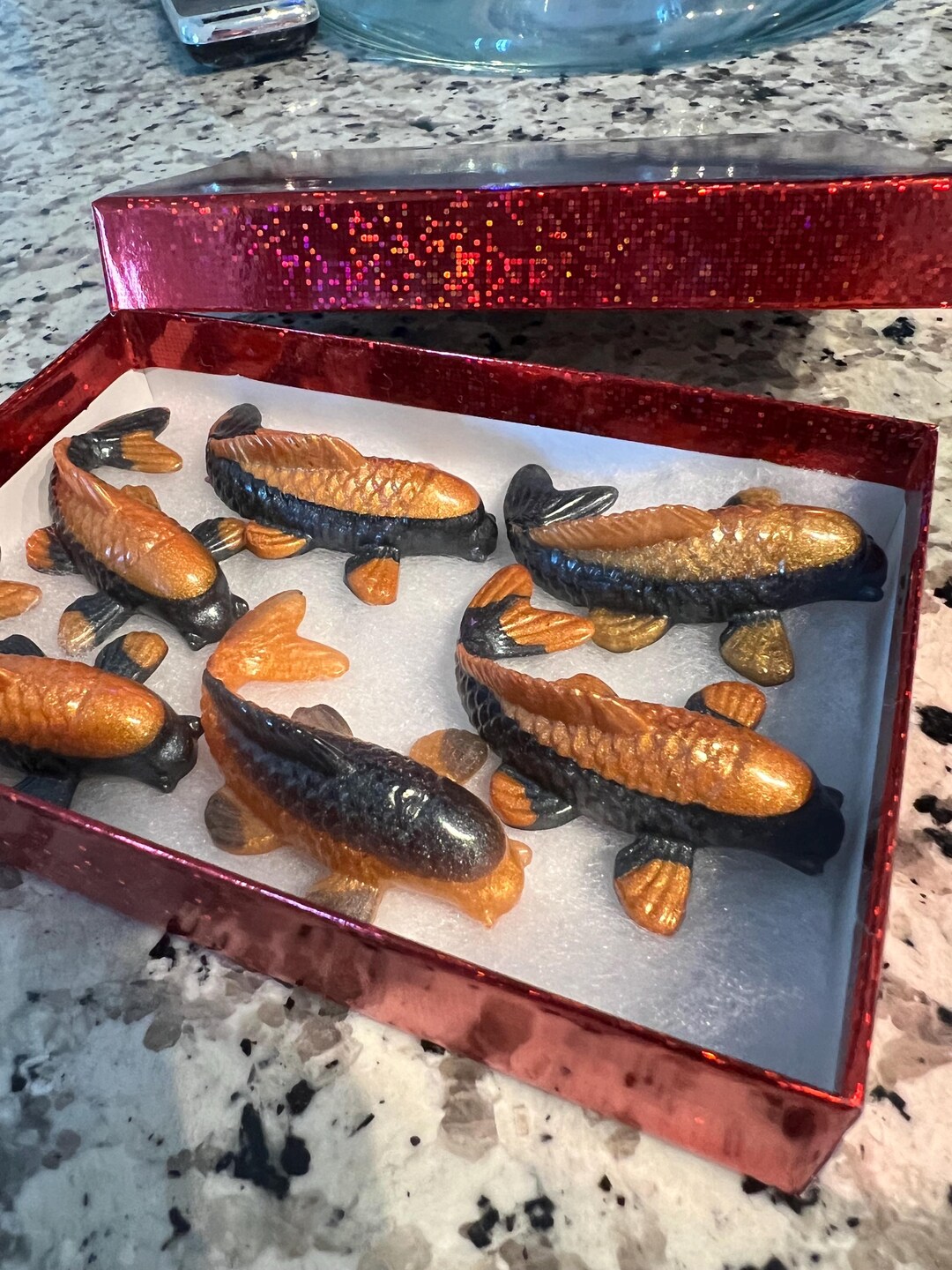 Gold and Black Koi Fish, Mini Fish, Beautiful Koi Fish, to Decorate ...