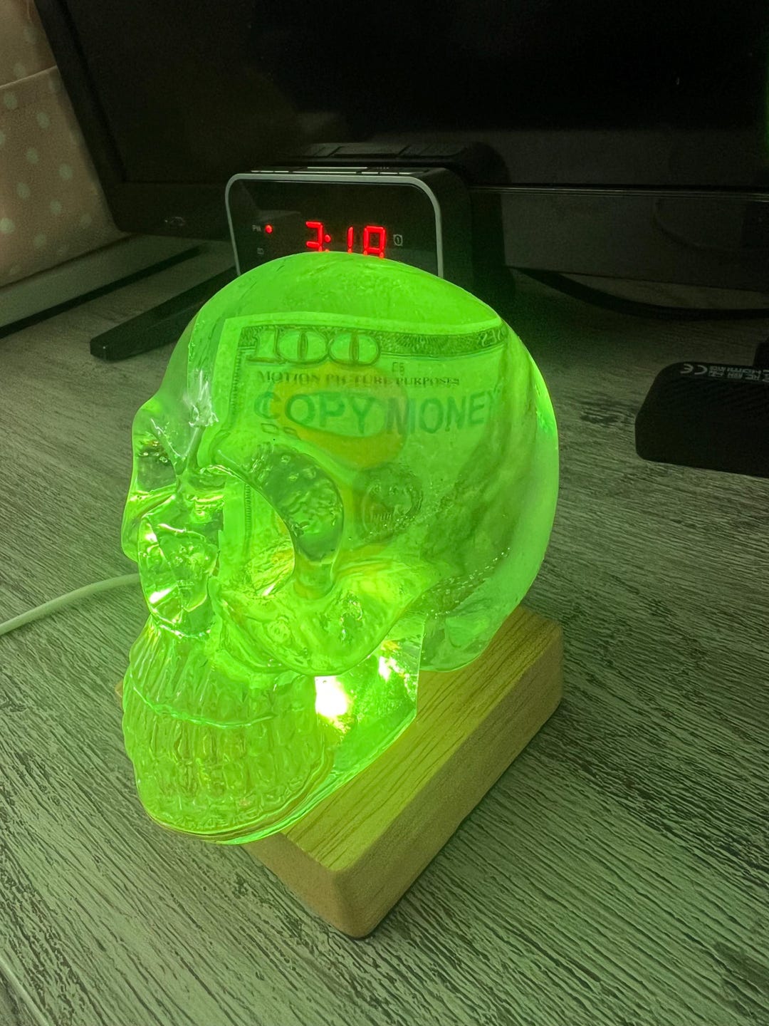 Money Skull Lamp, Transparent Resin Skull Lamp With Automatic Color ...