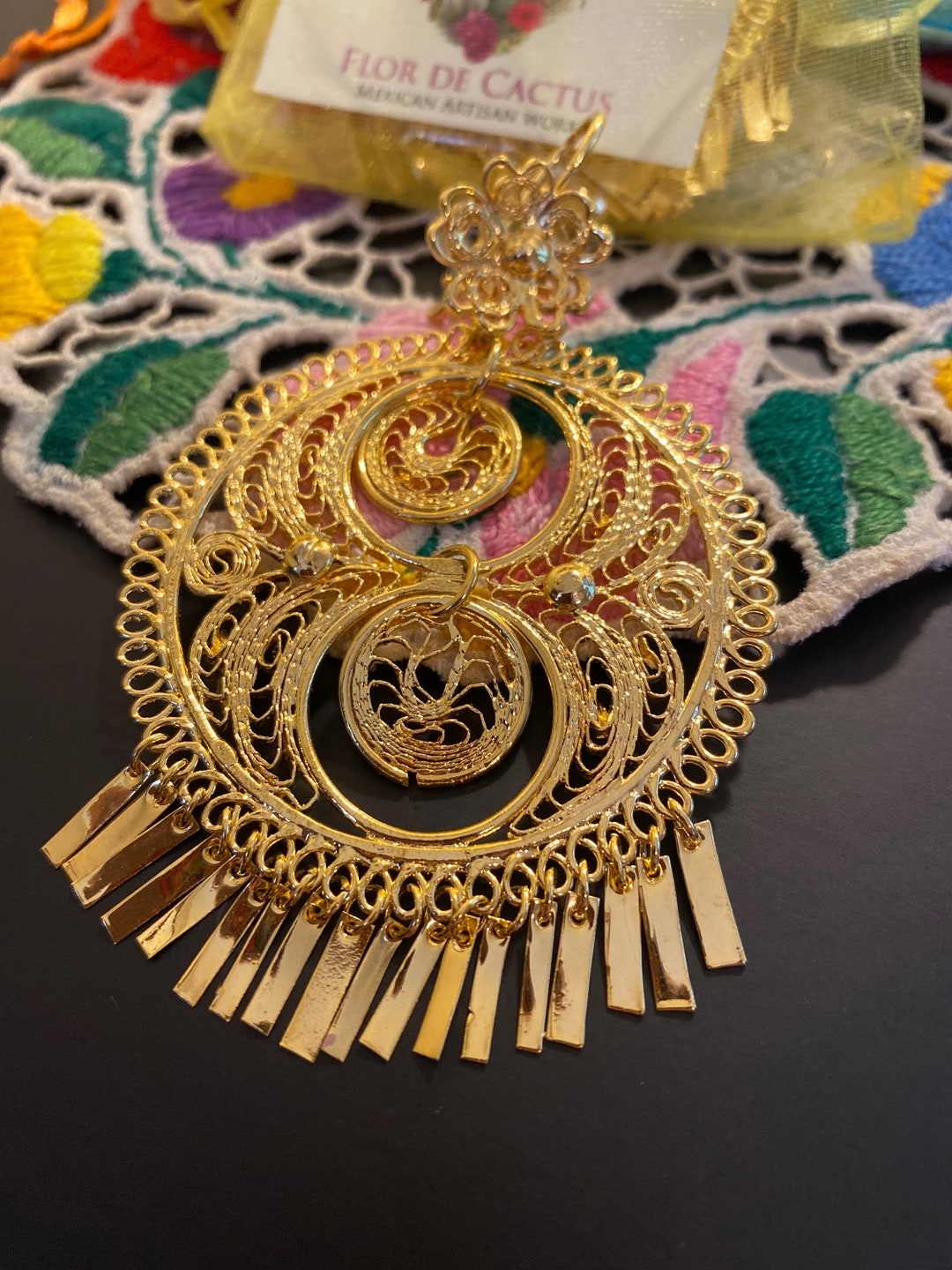 Large. Aretes De Filigrana Mexicanos. Aretes De Chapa De Oro. Mexican ...
