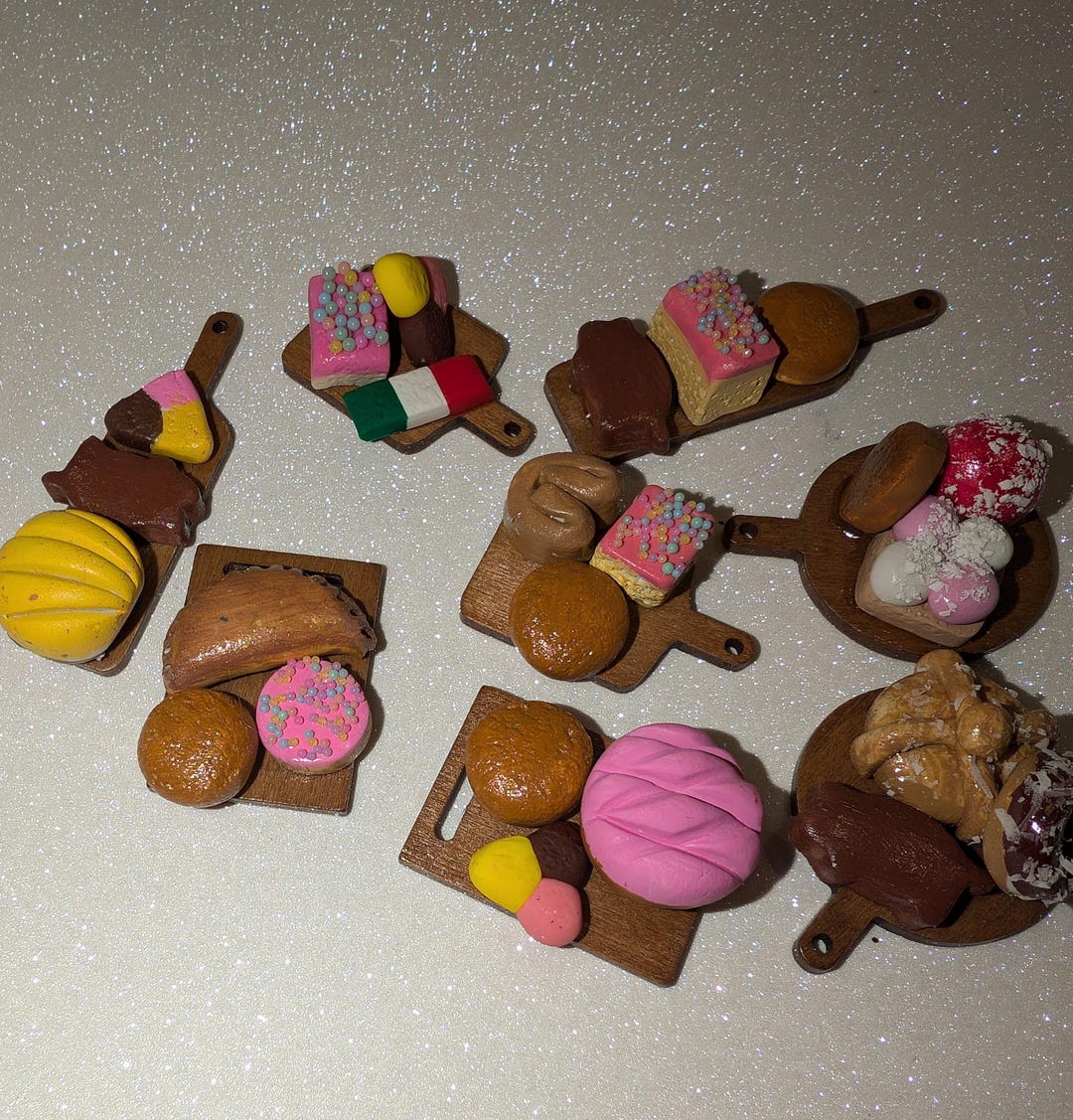 Mini Pan Dulce: Polymer Clay Mexican Bread for Ofrendas - Etsy