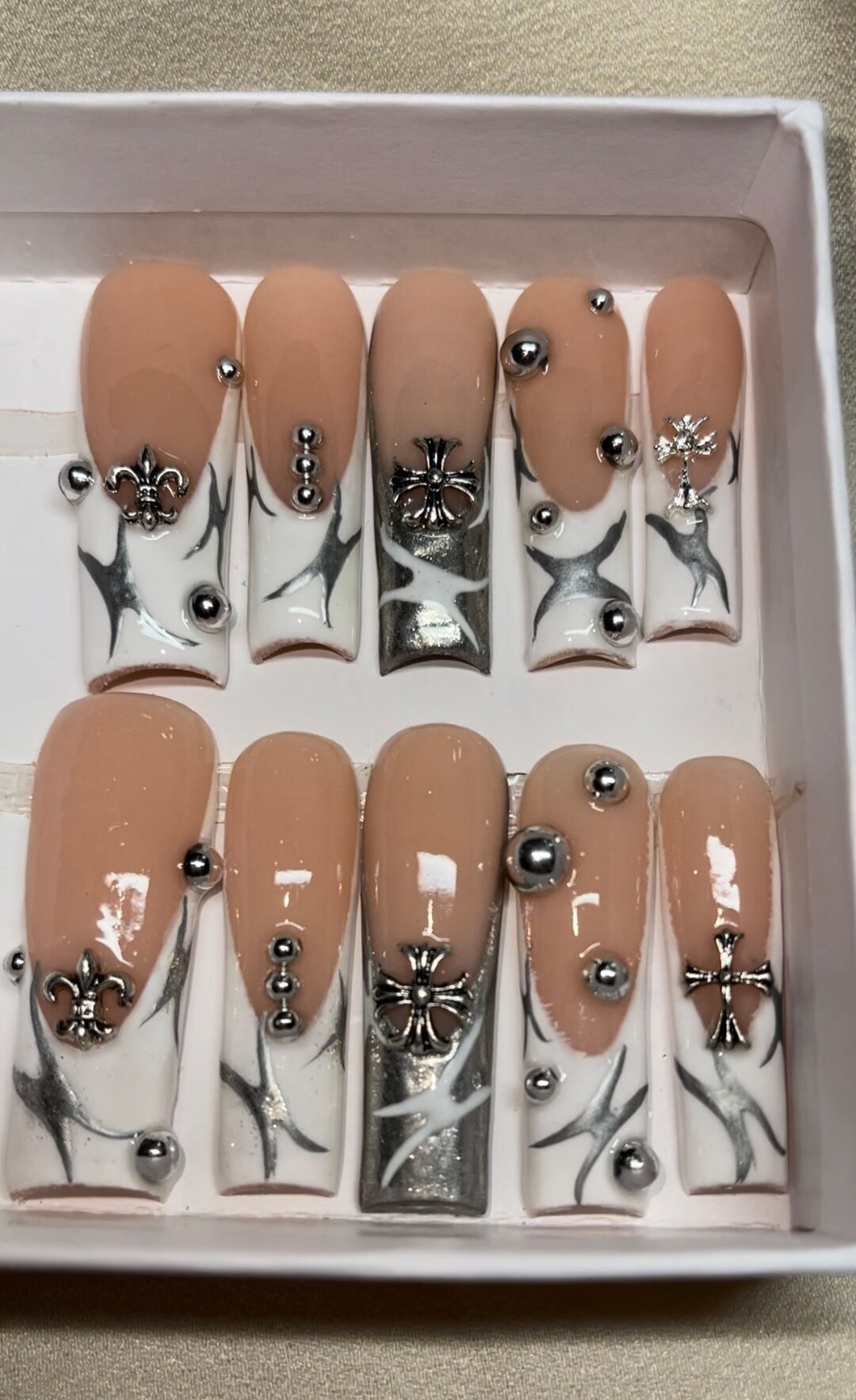 Custom Acrylic French Tip Y2K Press on Nails - Etsy