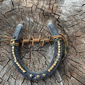 Horseshoe Wall Art. Gold Metal Star Beads. - Etsy