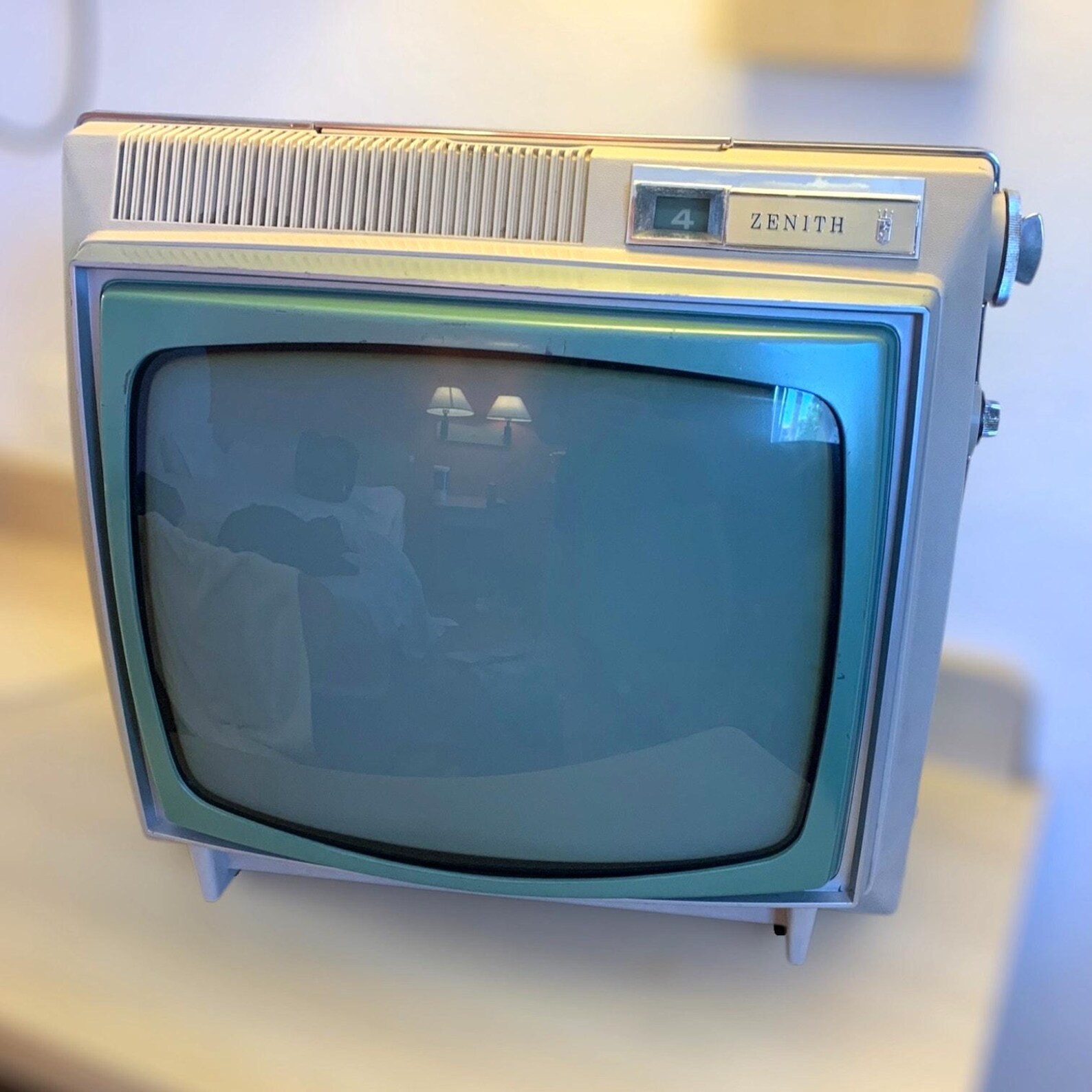 1960s Zenith Portable CRT TV: Mid-century Atomic Decor - Etsy