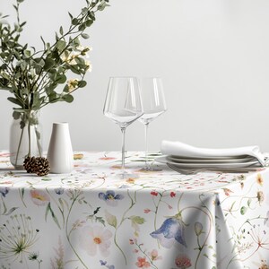 Dainty Wildflower Tablecloth Spring Table Cloth Pressed Flower Decor ...