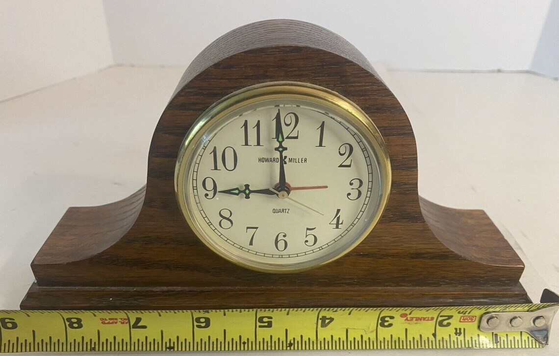Vintage Howard Miller Mini Mantle Style Clock Black & Gold Desk Top ...