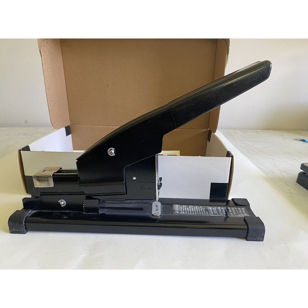 Swingline Heavy Duty Tabletop Stapler Model 39 Black USA 100 Sheet ...