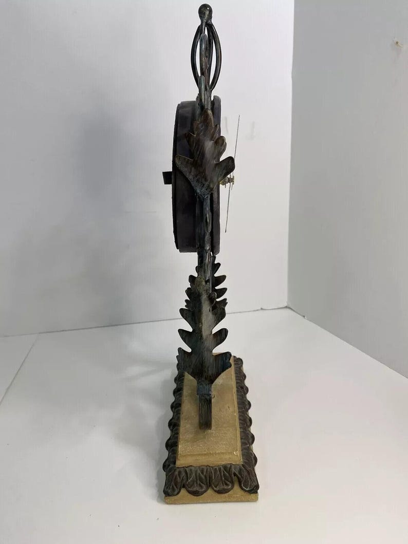 Standing Quartz Mantel / Shelf Clock Metal Antique Style Edinburgh ...