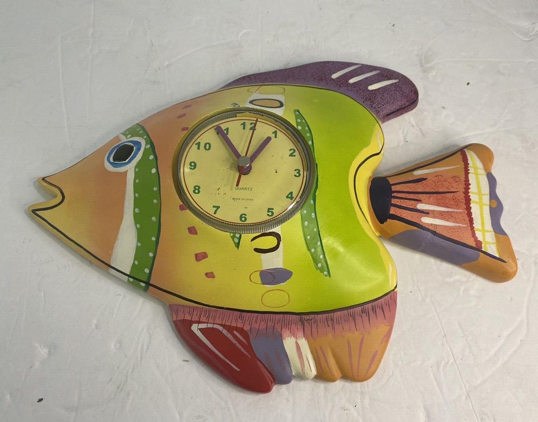 Wall Clock Lori Siebert Chalkware Fish Quartz Clock Kitchen or Bath 10 ...