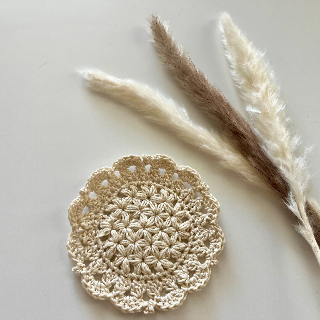 Dainty Jasmine Stitch Crochet Coasters | Farmhouse Chic Coasters ...