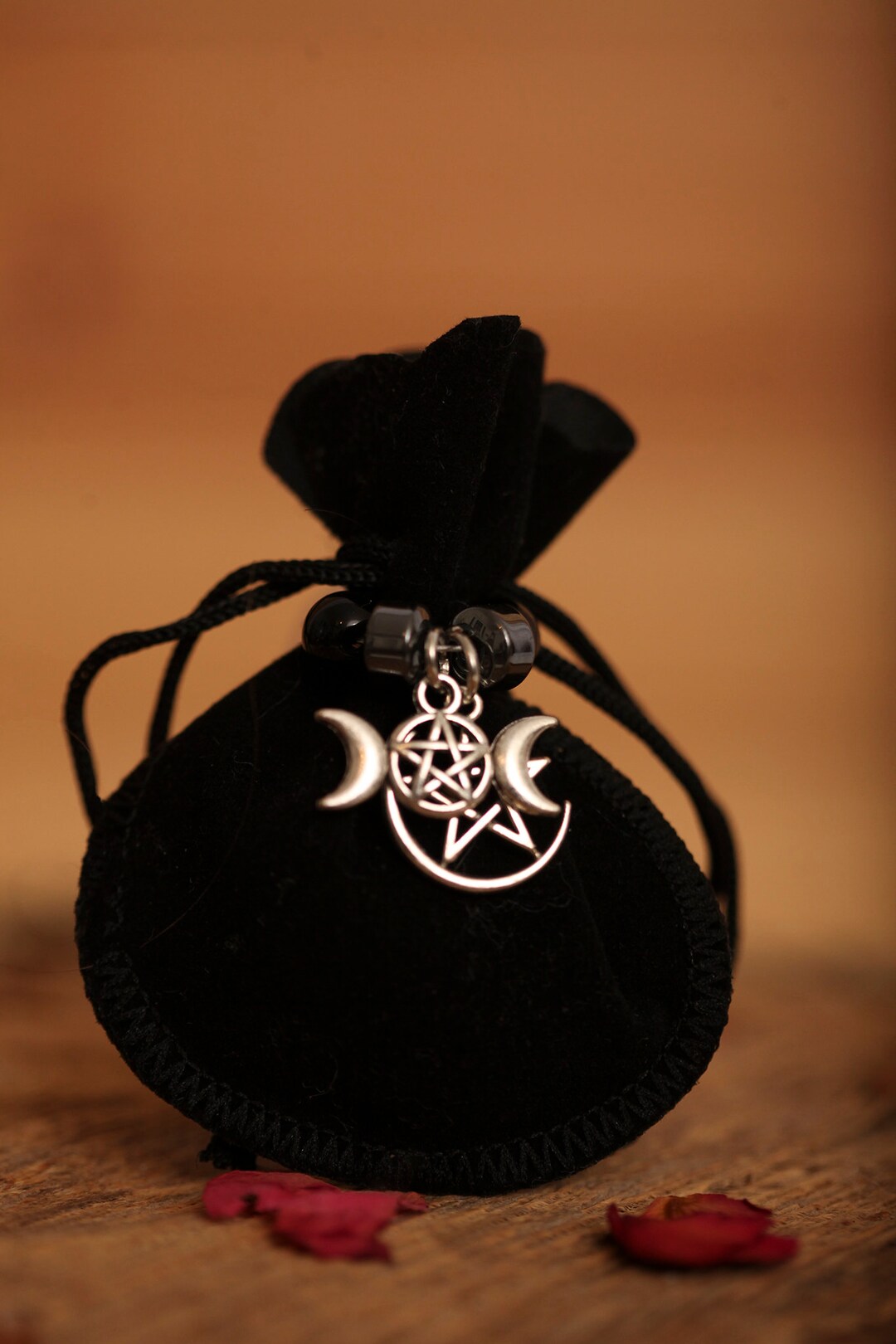 Handmade Protection Spell Bag: Gemstones, Herbs & Charms - Etsy