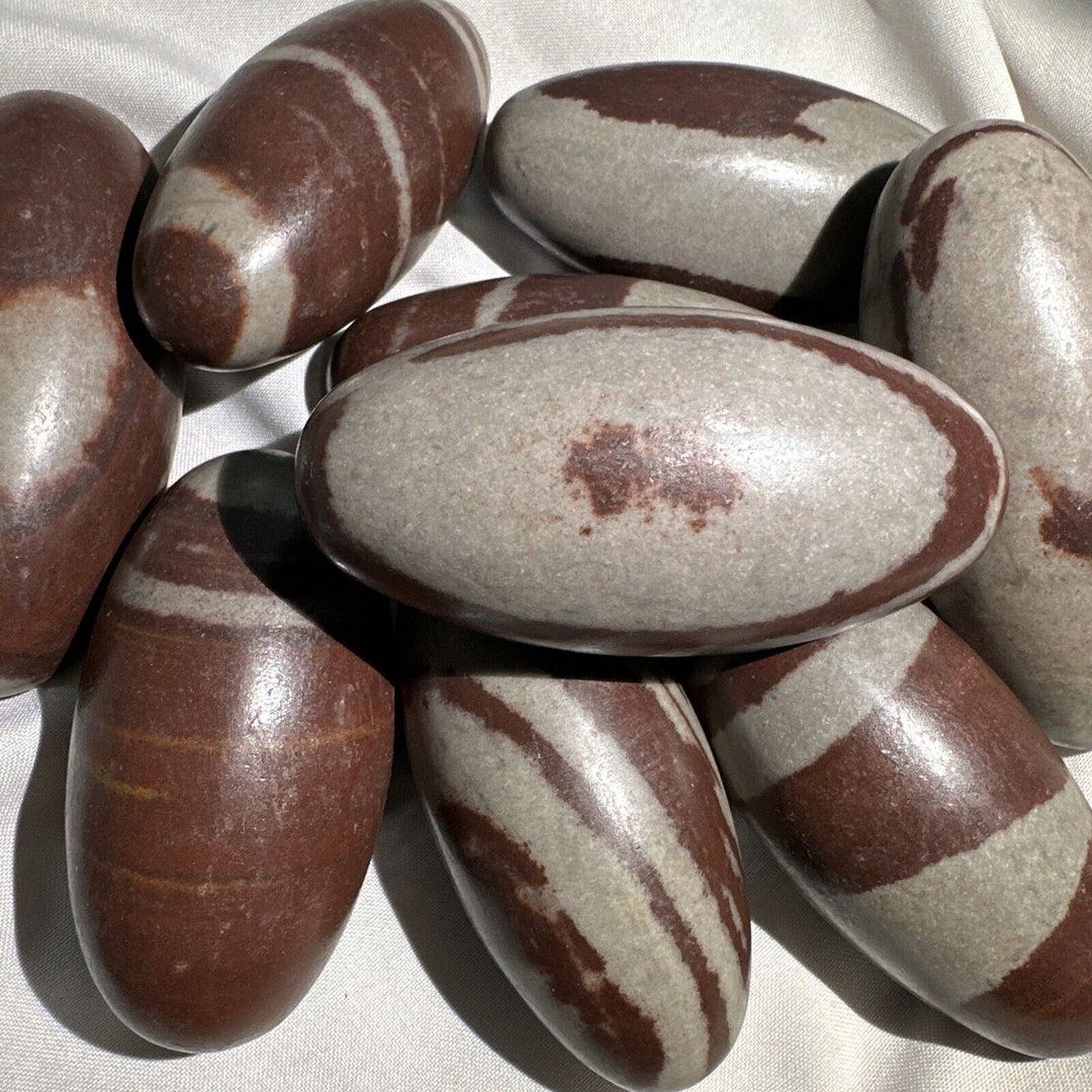 4 Inch Shiva Lingam Stone From India narmada River palm Size ...