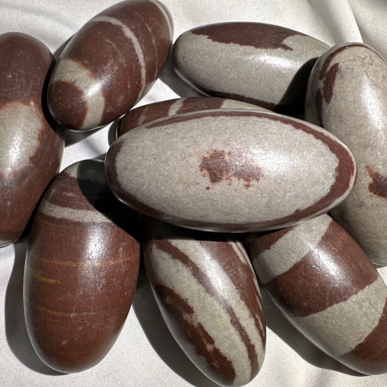 4 Inch Shiva Lingam From Narmada River in India - Palm Size Shivalingam ...