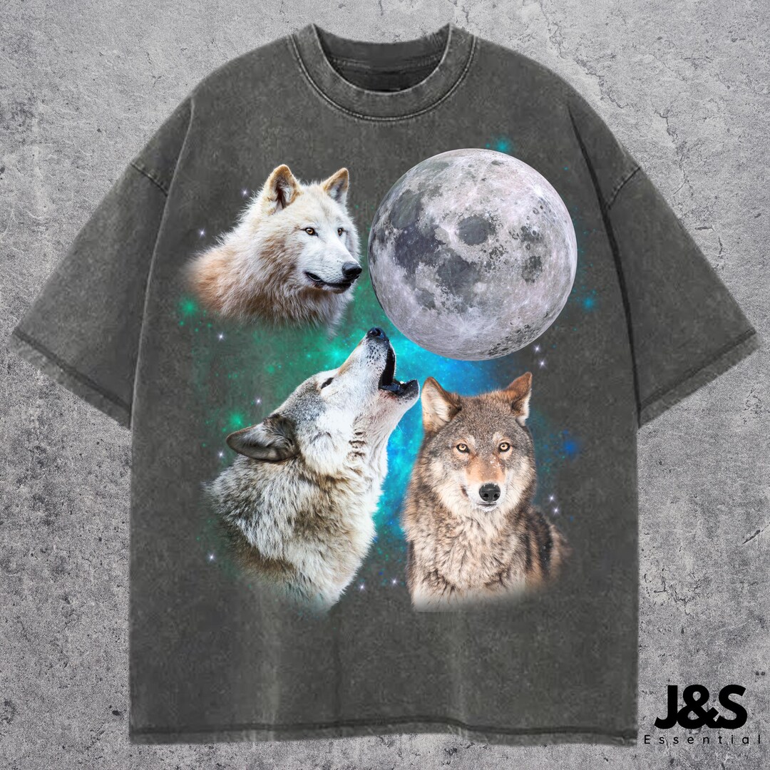 Three Wolves Vintage Graphic T-shirt, Retro Wolves Moon T-shirt, Wolves ...