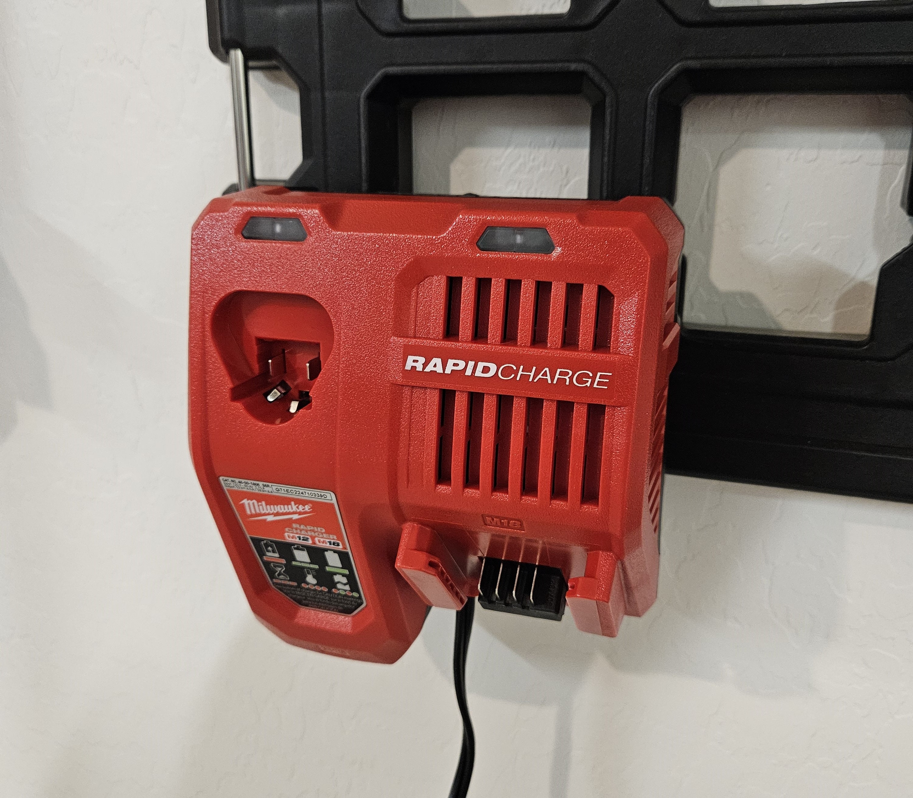 Mounting Adapter for Milwaukee Battery Chargers Onto Milwaukee Packout ...