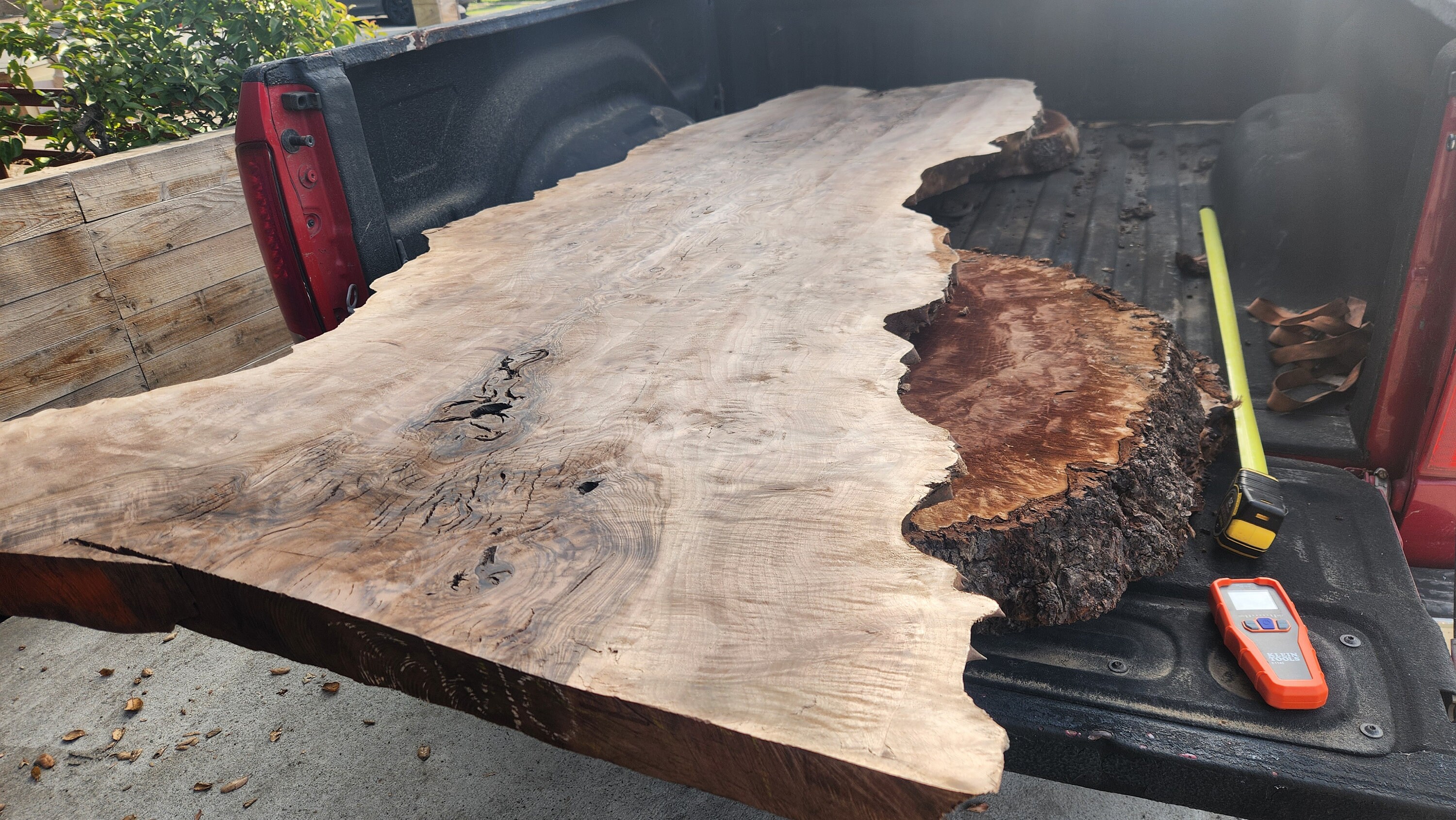 Custom Live Edge Epoxy River Slab Dining Room Table, Cofee Table, End ...
