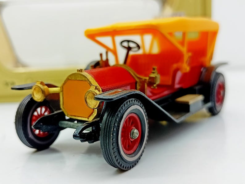 Riley MPH, Model 'T' Ford, British Petroleum Tanker, Simplex 50 ...