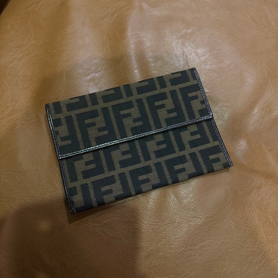 Authentic 1980 retro FENDI zucca monogram wallet - Gem