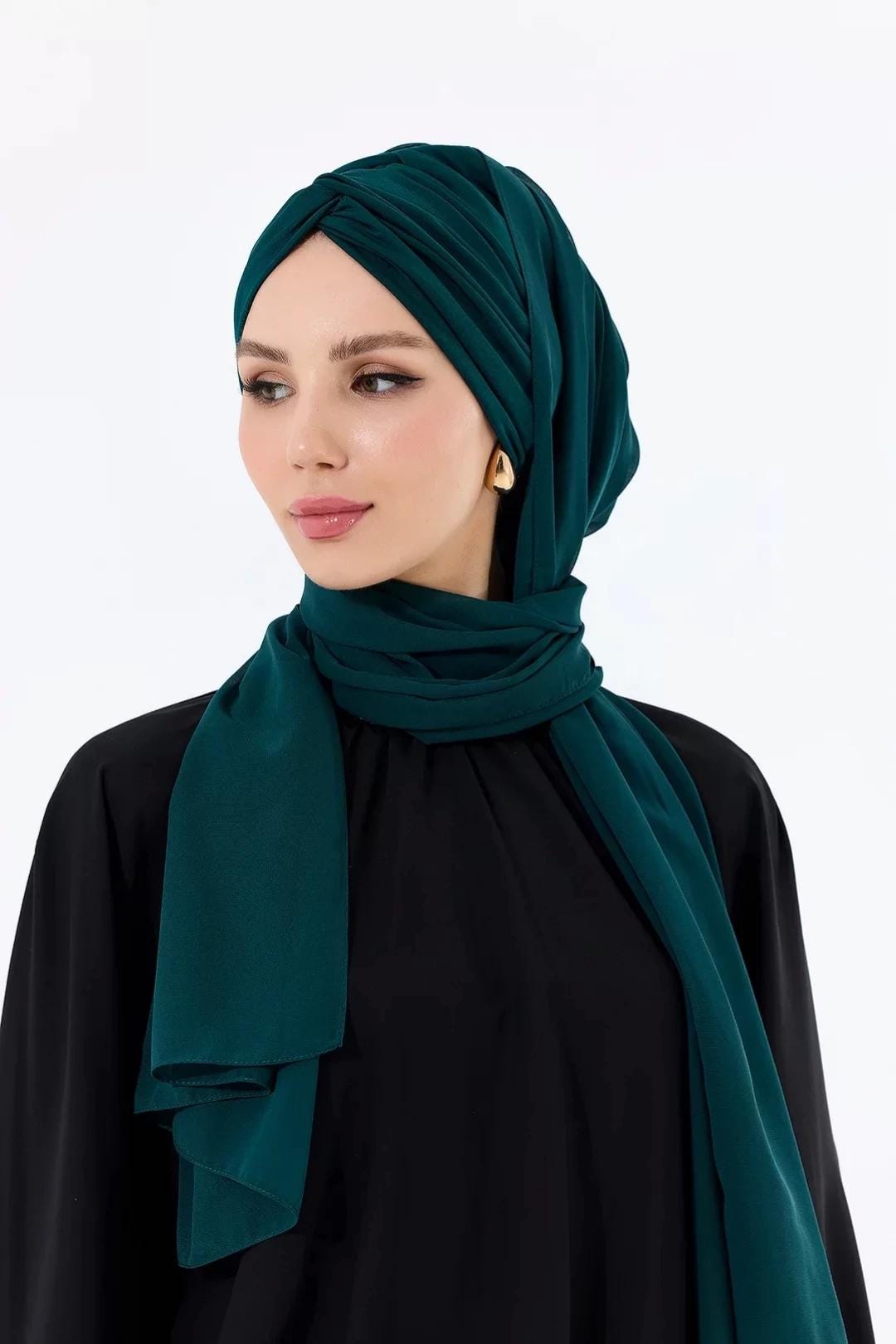 Emerald Green Twisted Bonnet Hijab With Sewn Crepe Chiffon Shawl and ...