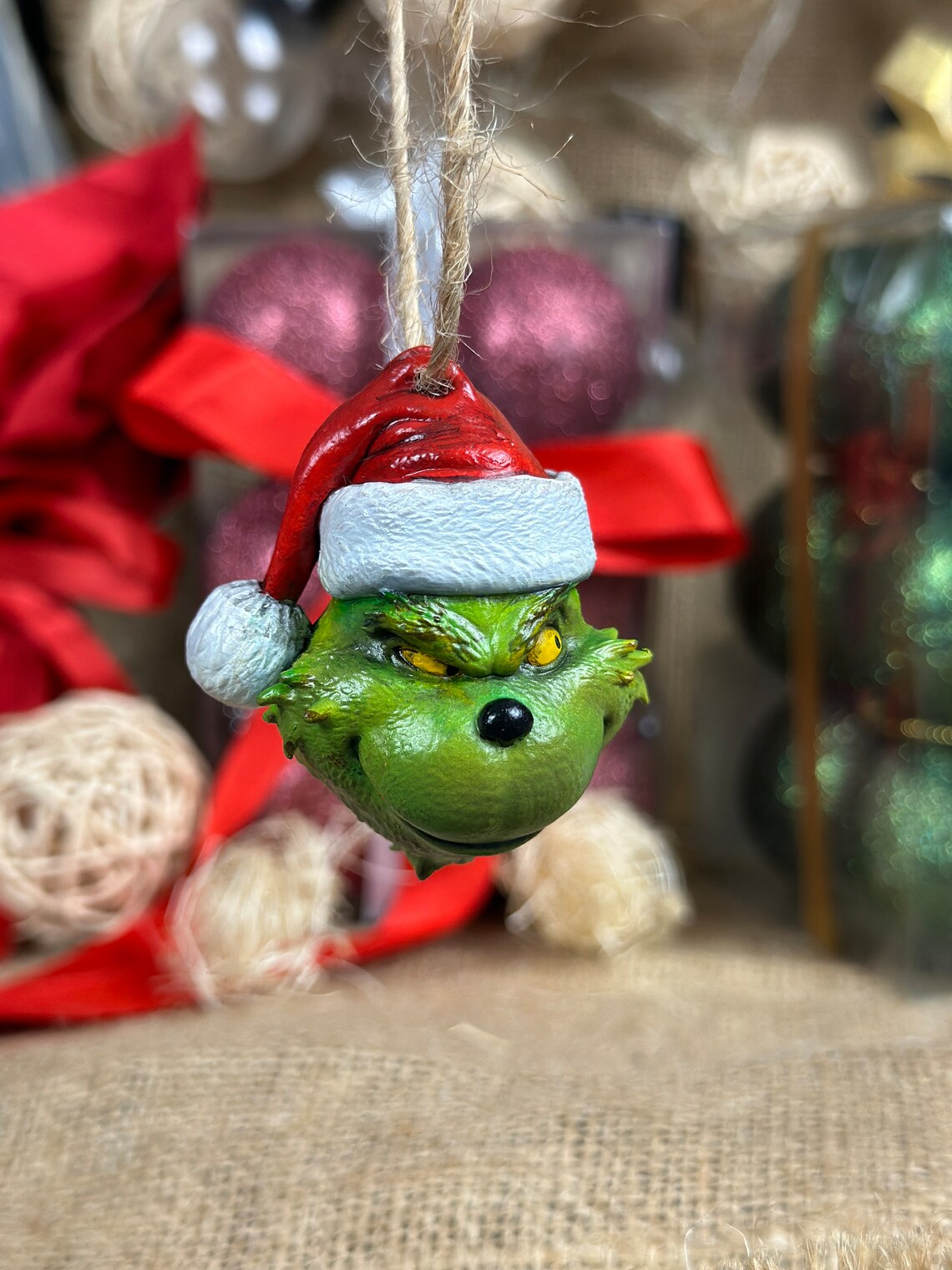 The Grinch, Figurines, Pine Tree Ornaments, Christmas Ornament ...