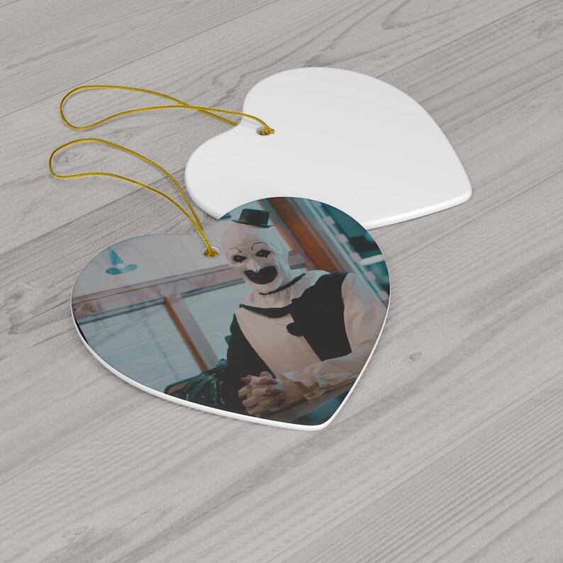 Christmas Terrifier Art the Clown Heart Shaped Horror Movie Ceramic ...