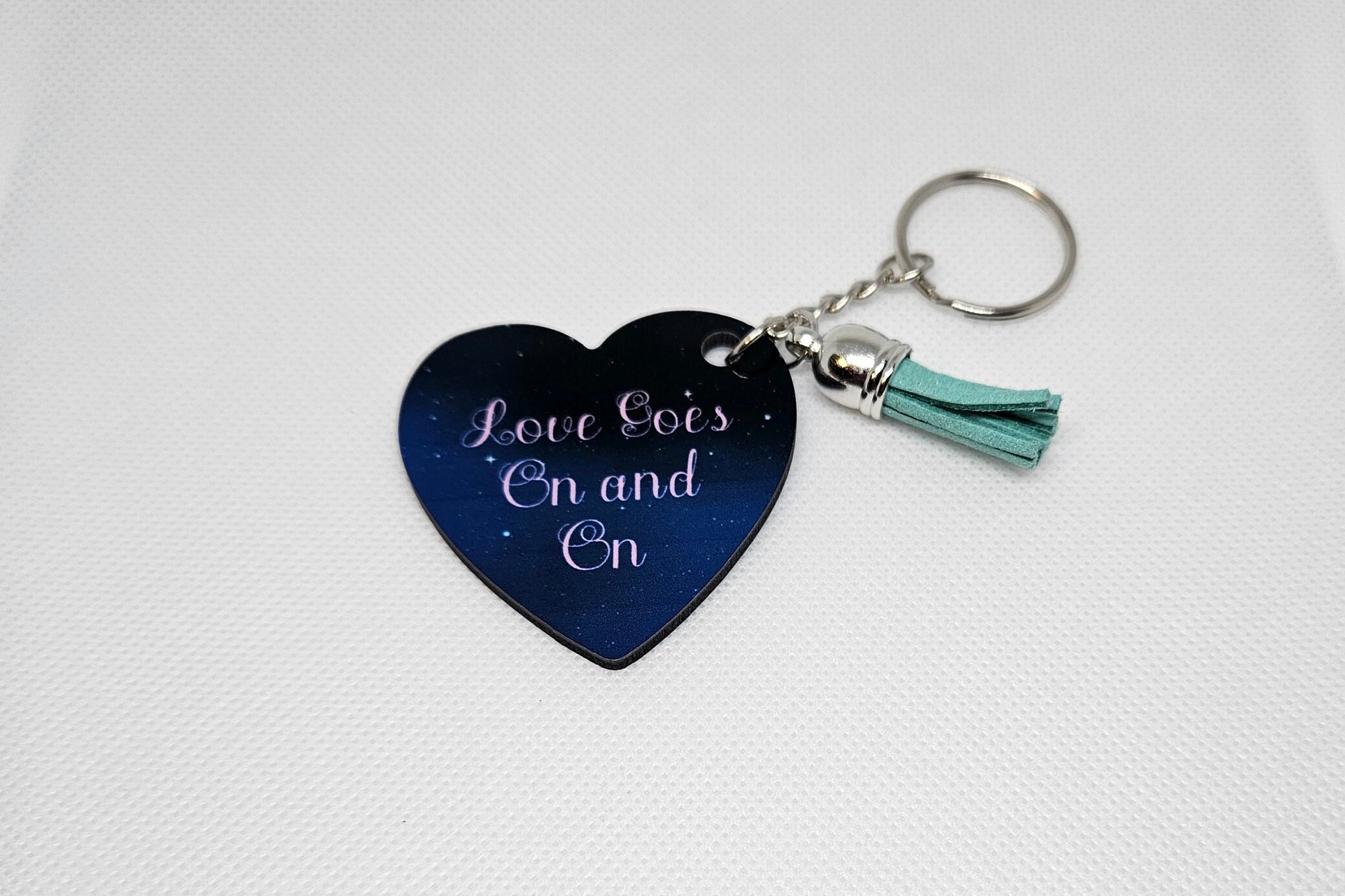 Robin Hood and Maid Marian Keychain - Etsy