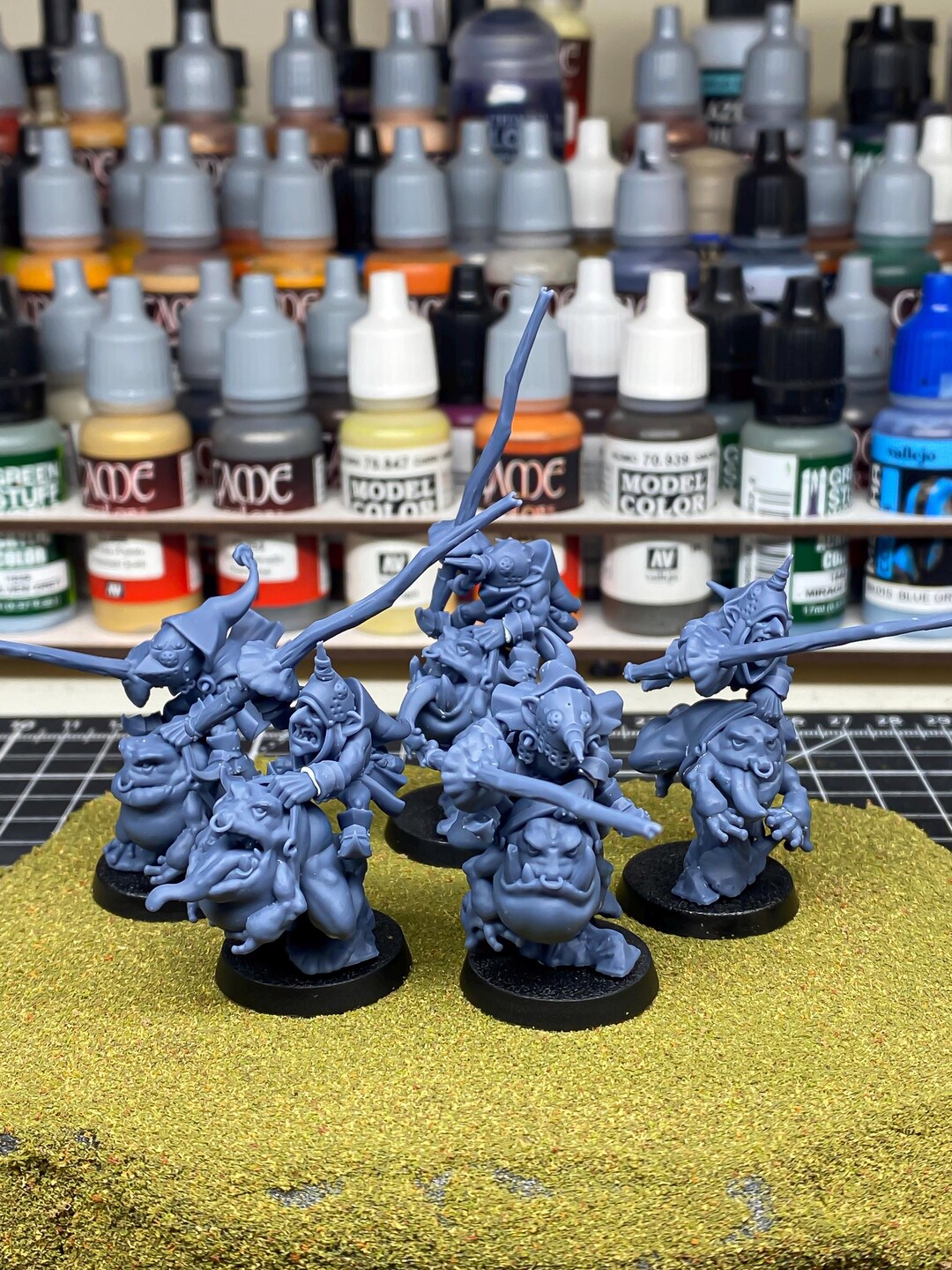Frog Riders With Sticks - in 12k- by Highlands Miniatures - Etsy