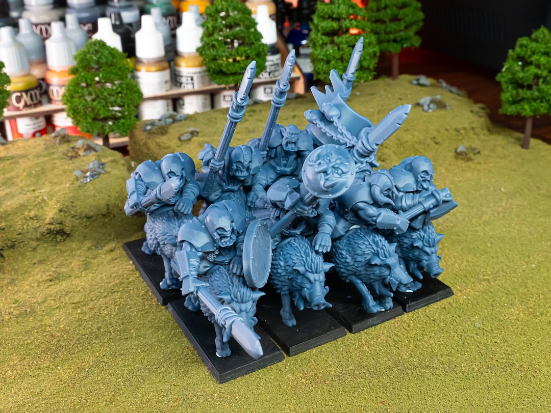 Mounted Orcs With Spears Miniature - in 12K- by Highlands Miniatures - Etsy